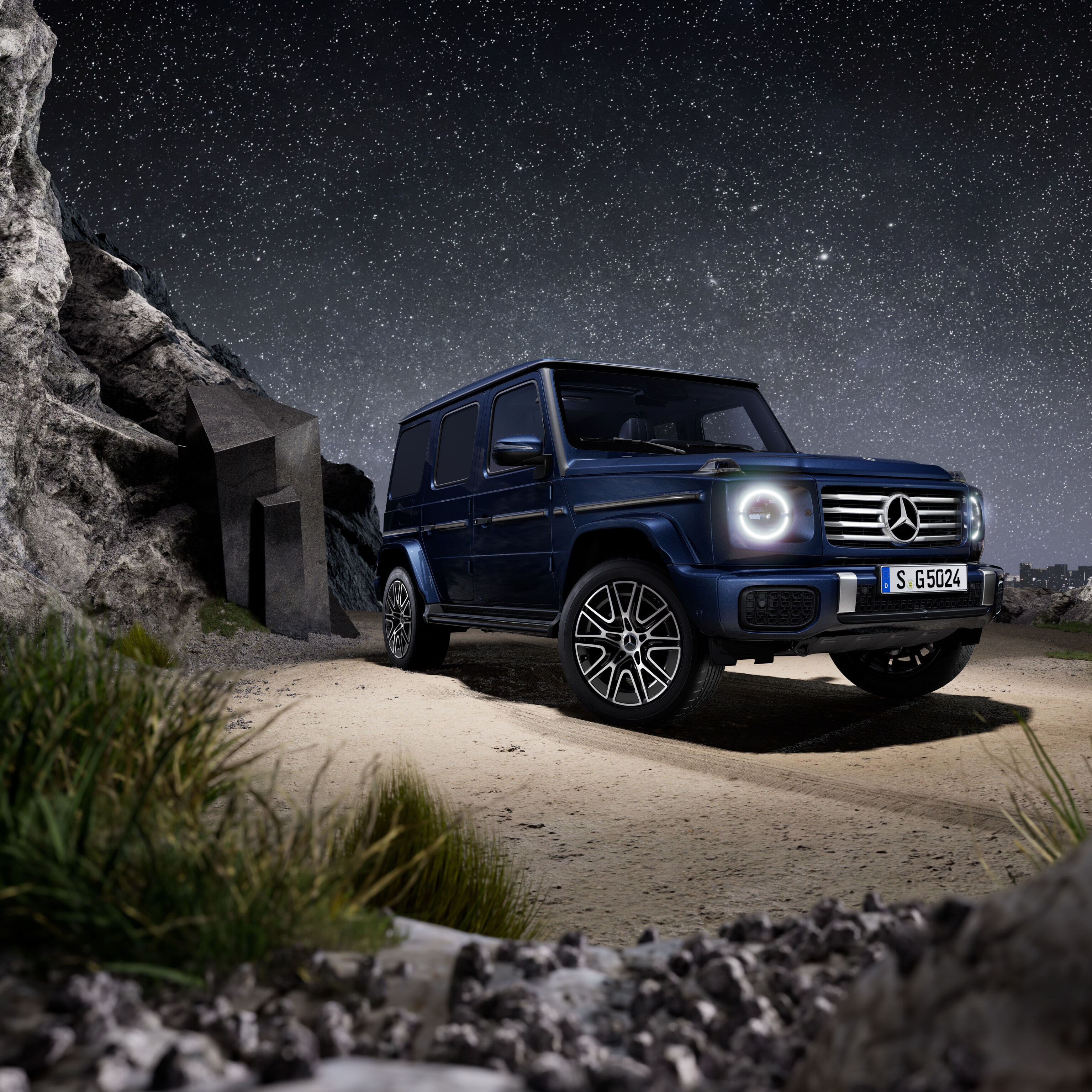 Mercedes G Class Logo