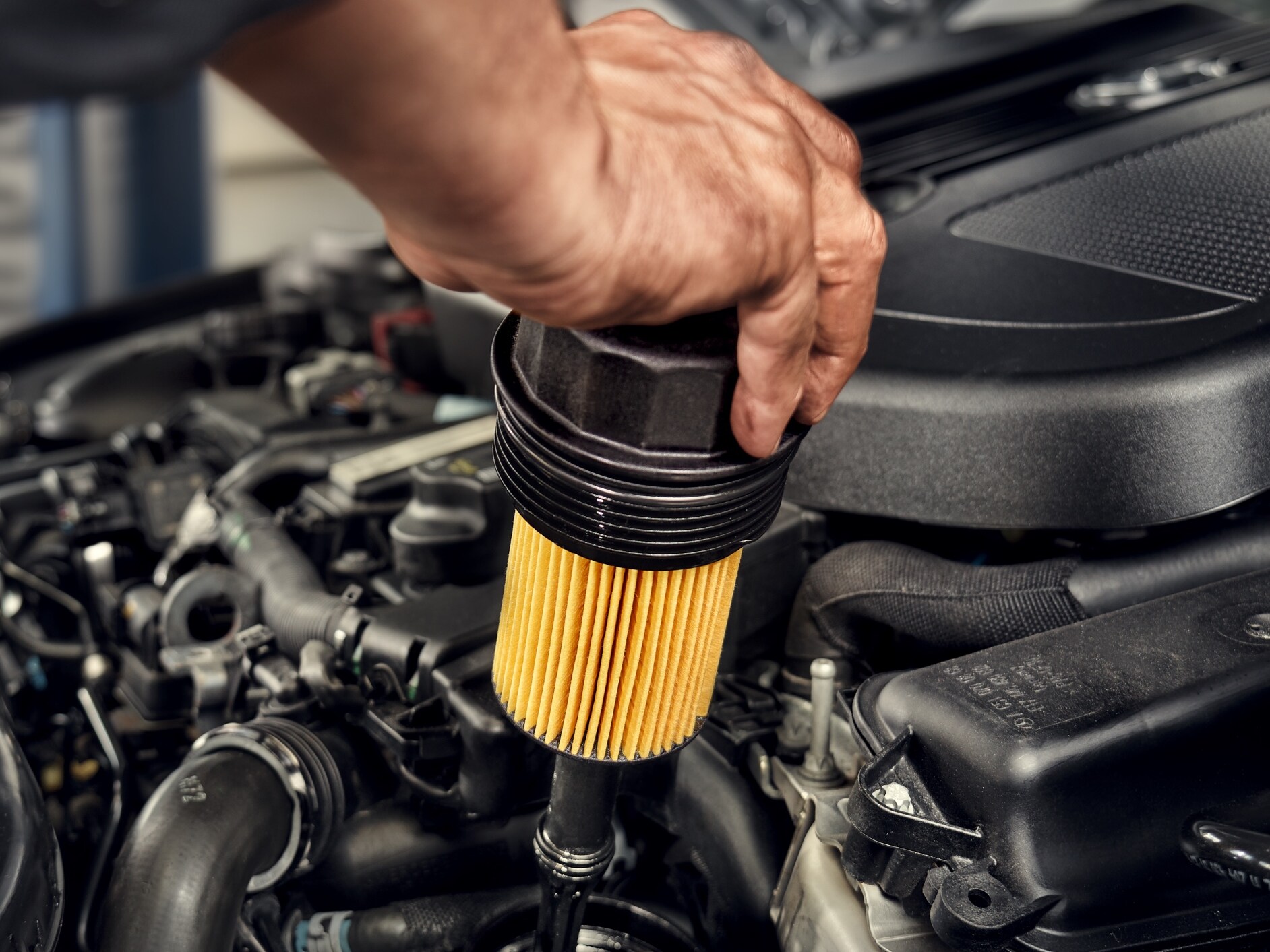 Replacement parts | Mercedes-Benz